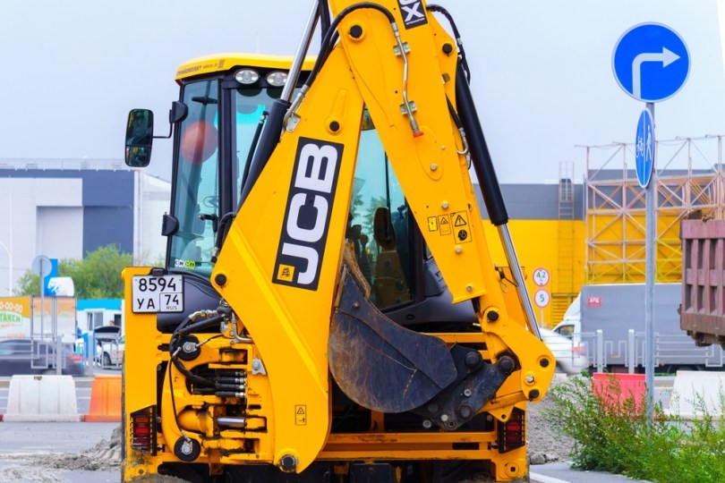 Sejarah JCB Excavator dan Produk Andalannya